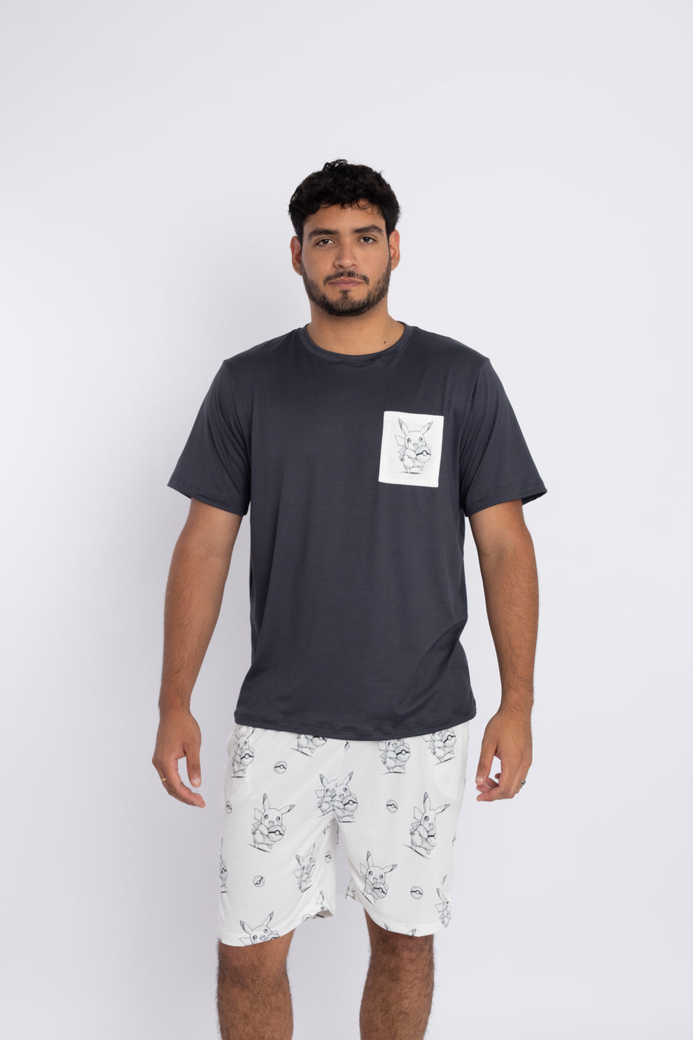Modelo Teo Pikachu (Short & Polo) Gris – Pijama Party